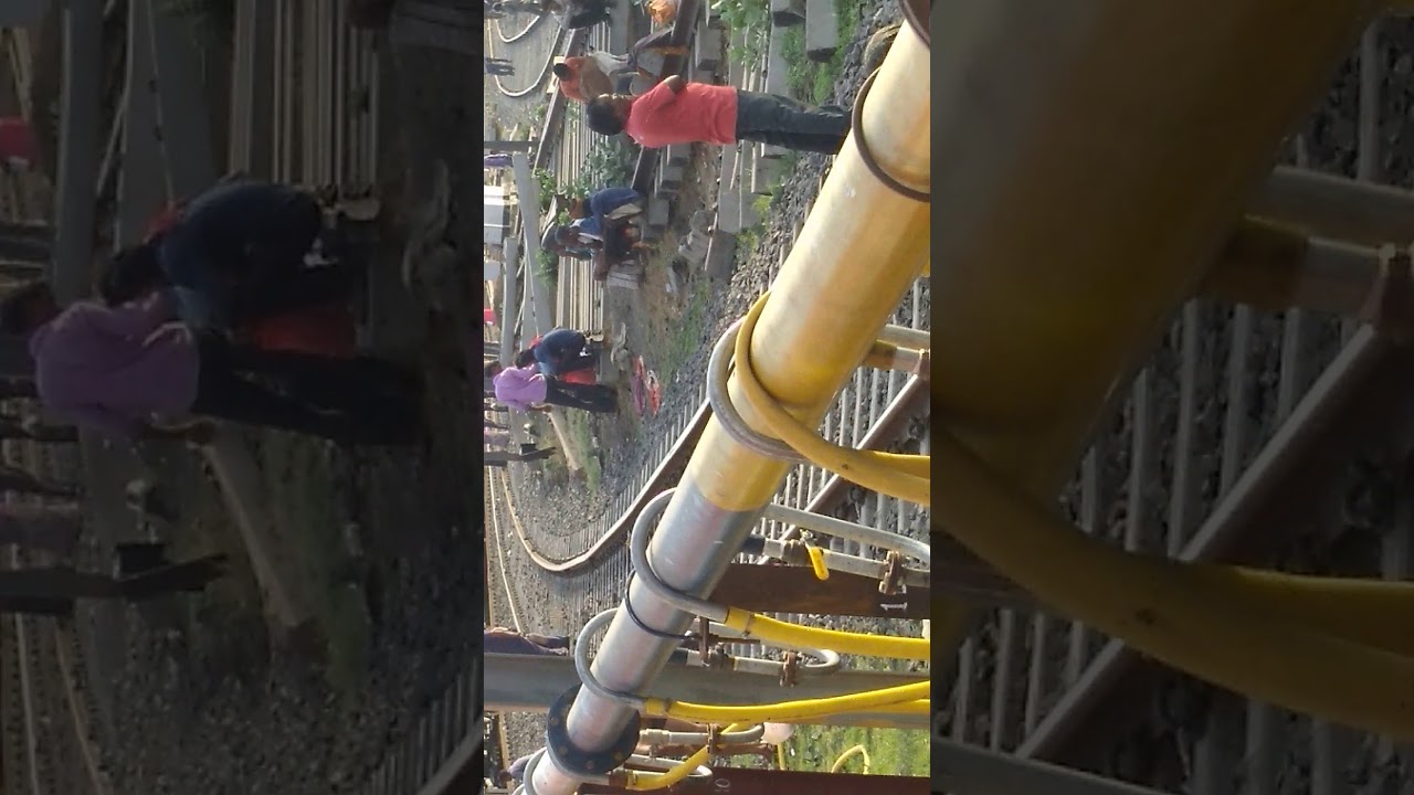 Train entering ratlam junction june 2019 - YouTube