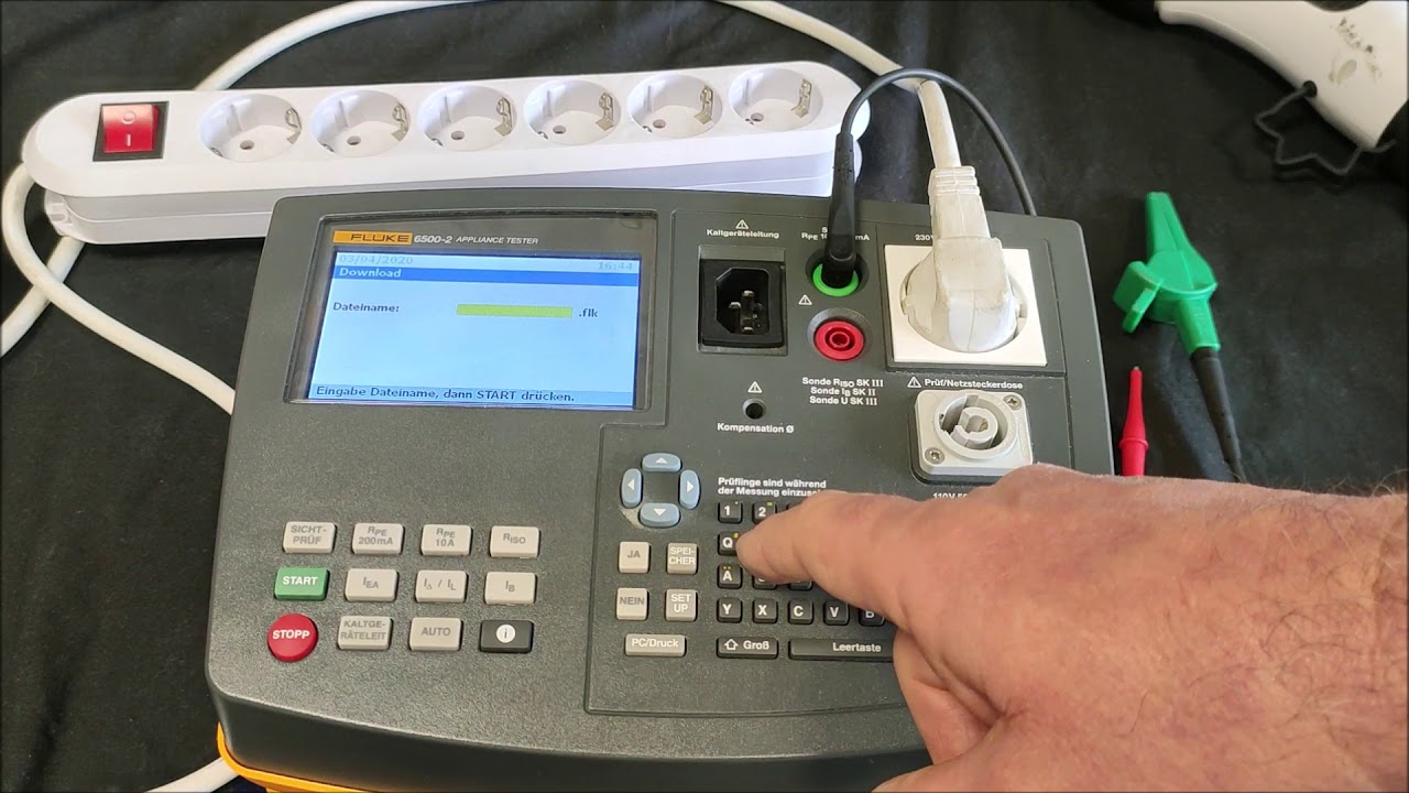 Messwerte auslesen an PC übertragen Gerätetester Fluke 6500 2 Prüfgerät ...