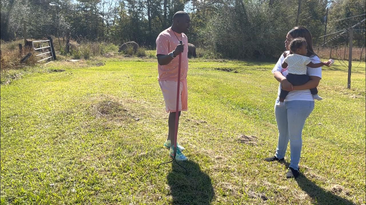 When You Trying To Clean The Yard But Your Sidepiece Want You To Get when-you-trying-to-clean-the-yard-but-your-sidepiece-want-you-to-get