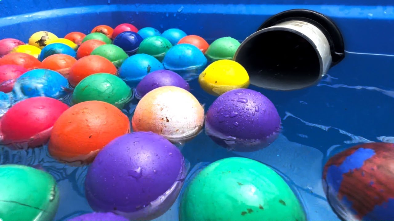 300 Super Balls ☆ DIY PVC Pipe Tunnel ☆ Water Sound ASMR - YouTube