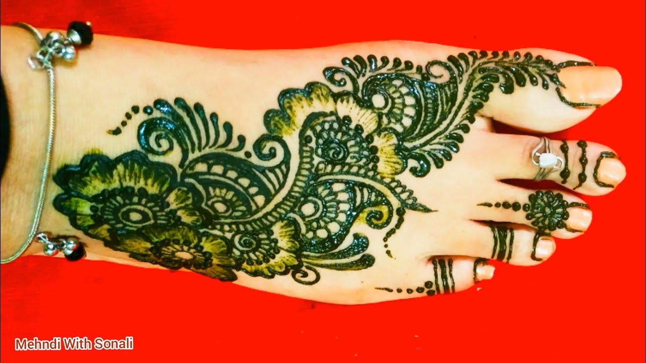Pair ki Mehndi,Pairo ki Mehndi ka Design,Leg Mehndi Design, Mehndi ki ...