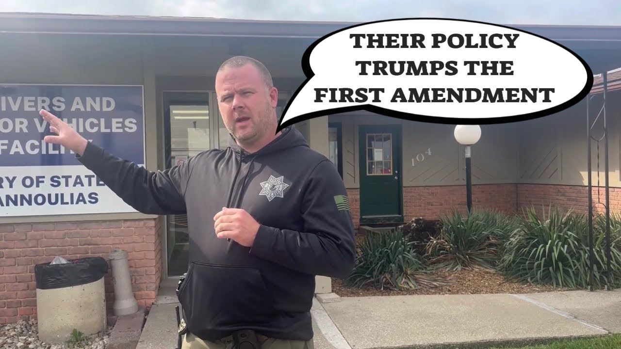 Police Trying To Enforce Policy Ignore The First Amendment - YouTube