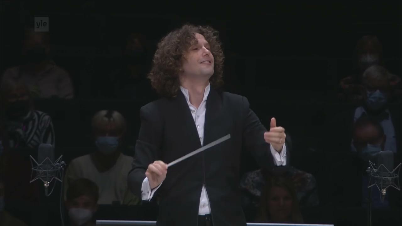 Thomas Adès Hotel Suite Nicholas Collon Finnish Radio Symphony Orchestra - YouTube