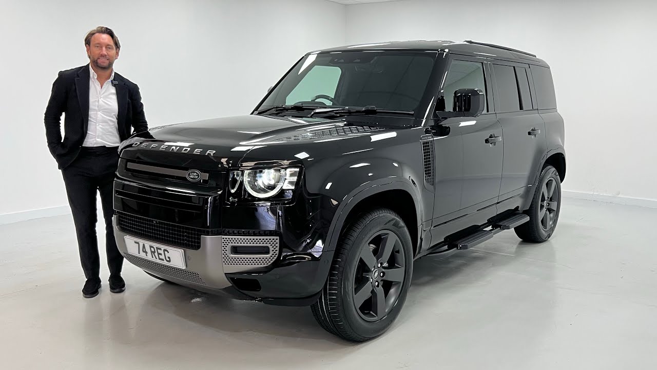 74 Reg Defender 110 3.0 D250 X-Dynamic SE Hard Top Commercial (3 Seat ...