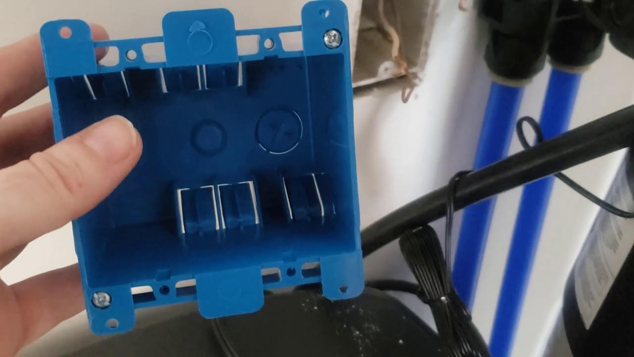 Converting a Single to Double Gang Outlet - YouTube