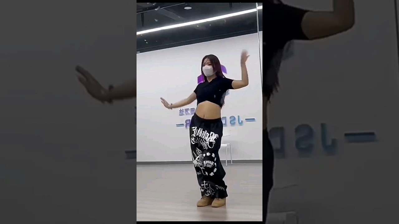 Beauty Must Learn and Practice Decomposition Actions in Jazz Dance ...