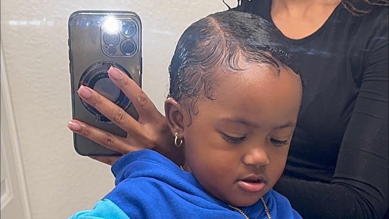 Styling My 2-Year-Old’s Short Natural Hair | Pixie Mold Tutorial ft ...