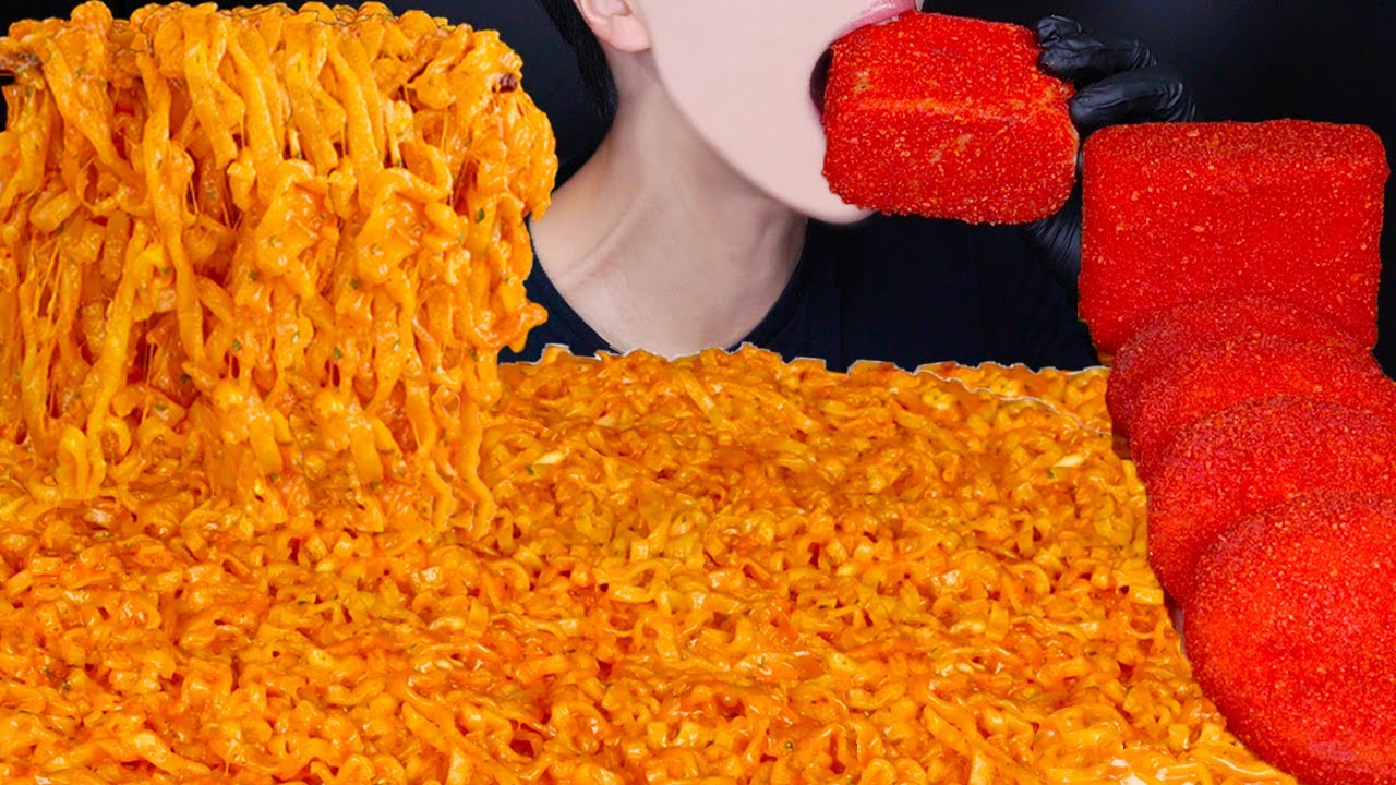 ASMR HOT CHEETOS SPAM HASH BROWNS CHEESY FIRE NOODLES SPICY RAMEN ...