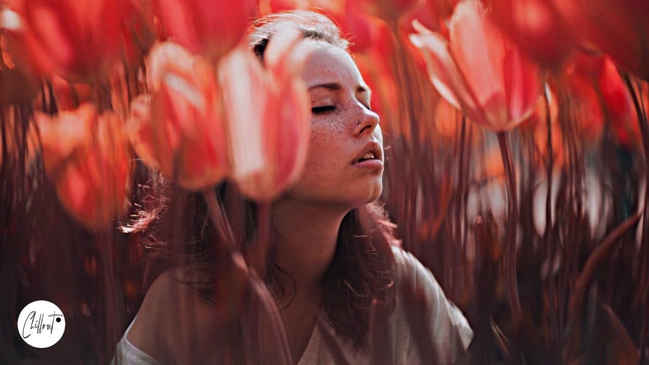 Azaleh - Submerged - YouTube