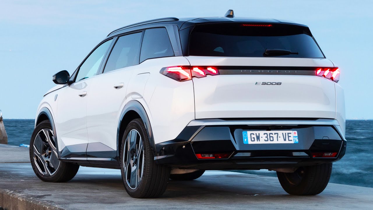 2024 Peugeot E-5008 GT (Okenite White) Exterior and Interior Details ...