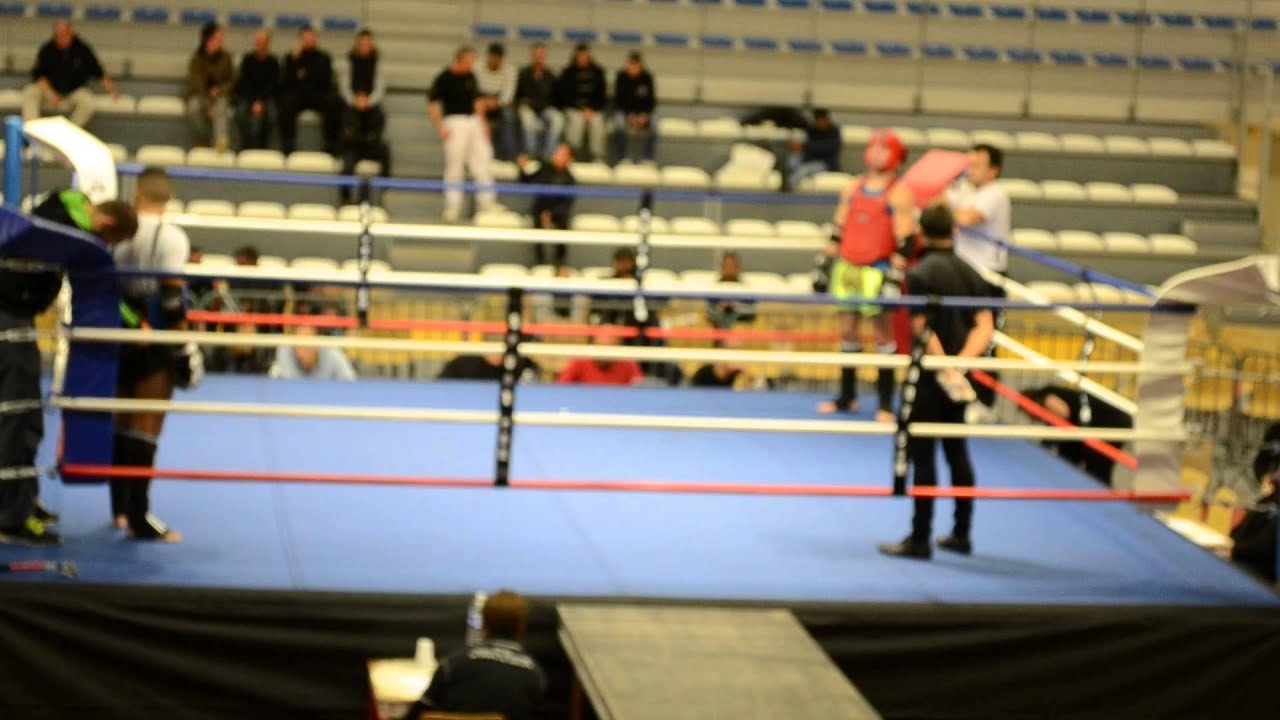 jojo 1er combat 1er round - YouTube