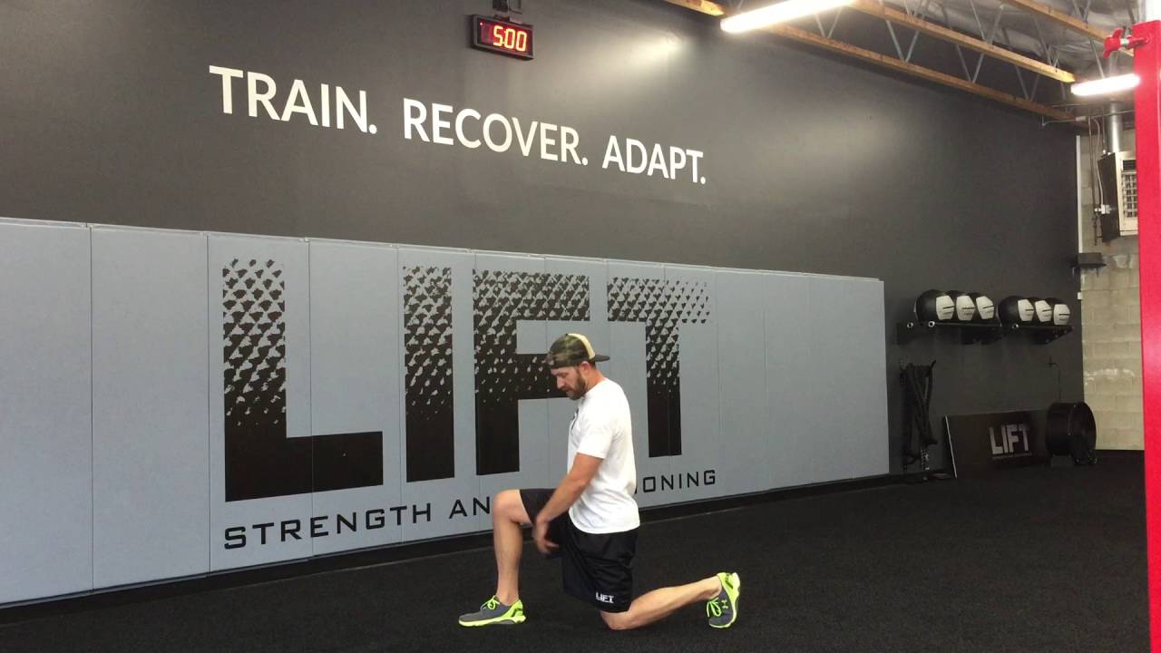 Lunge Variations to T Spine Rotation - YouTube