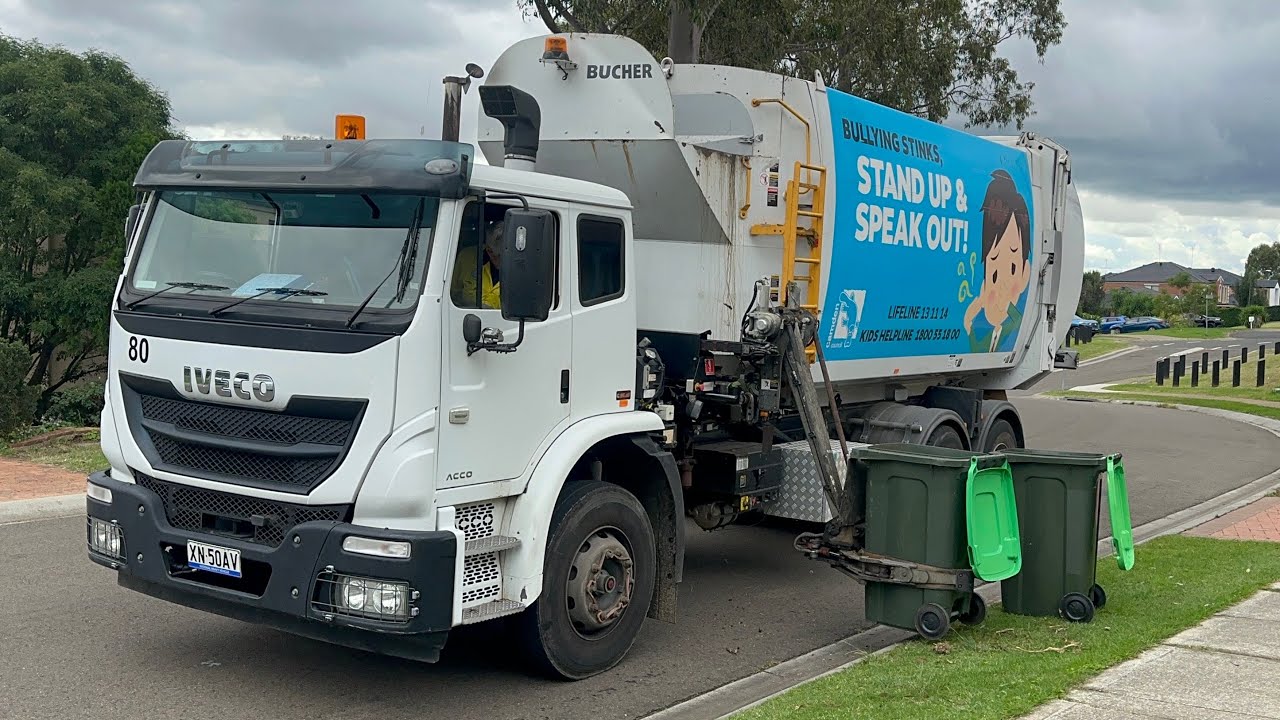 Camden Green Waste - Recycler 80 - YouTube