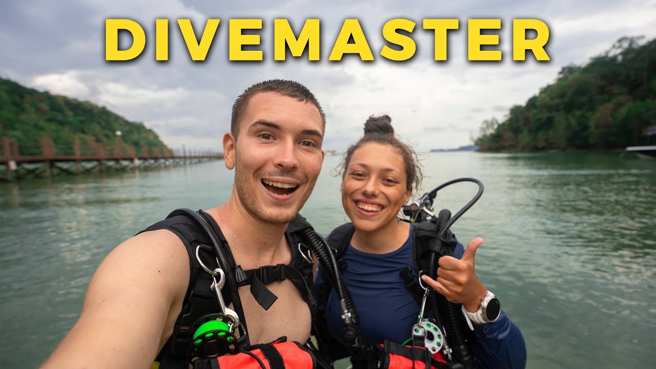 1 Day in the LIFE of a DIVEMASTER – Divemaster Course - YouTube