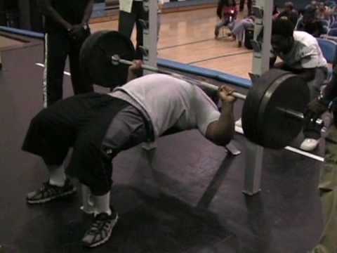 Darnell's First Bench Press Competition - YouTube