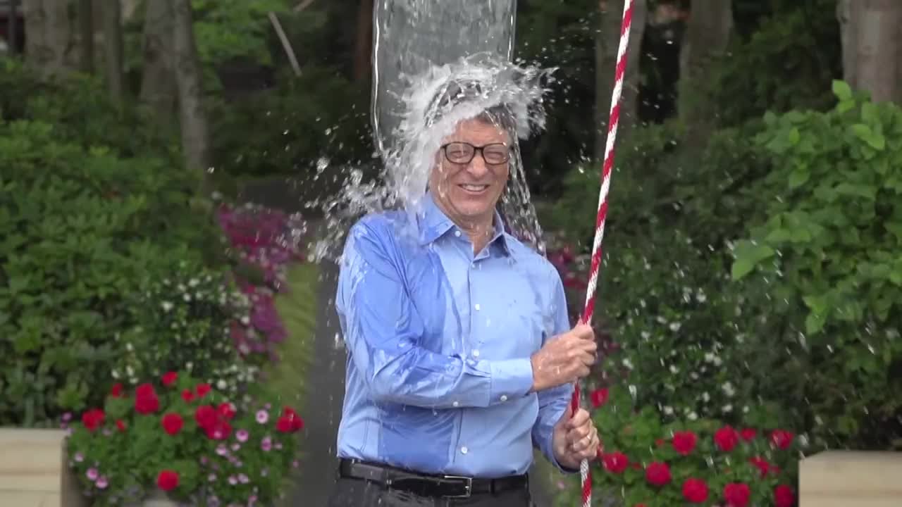 Ice Bucket Challenge - Bill Gates - YouTube