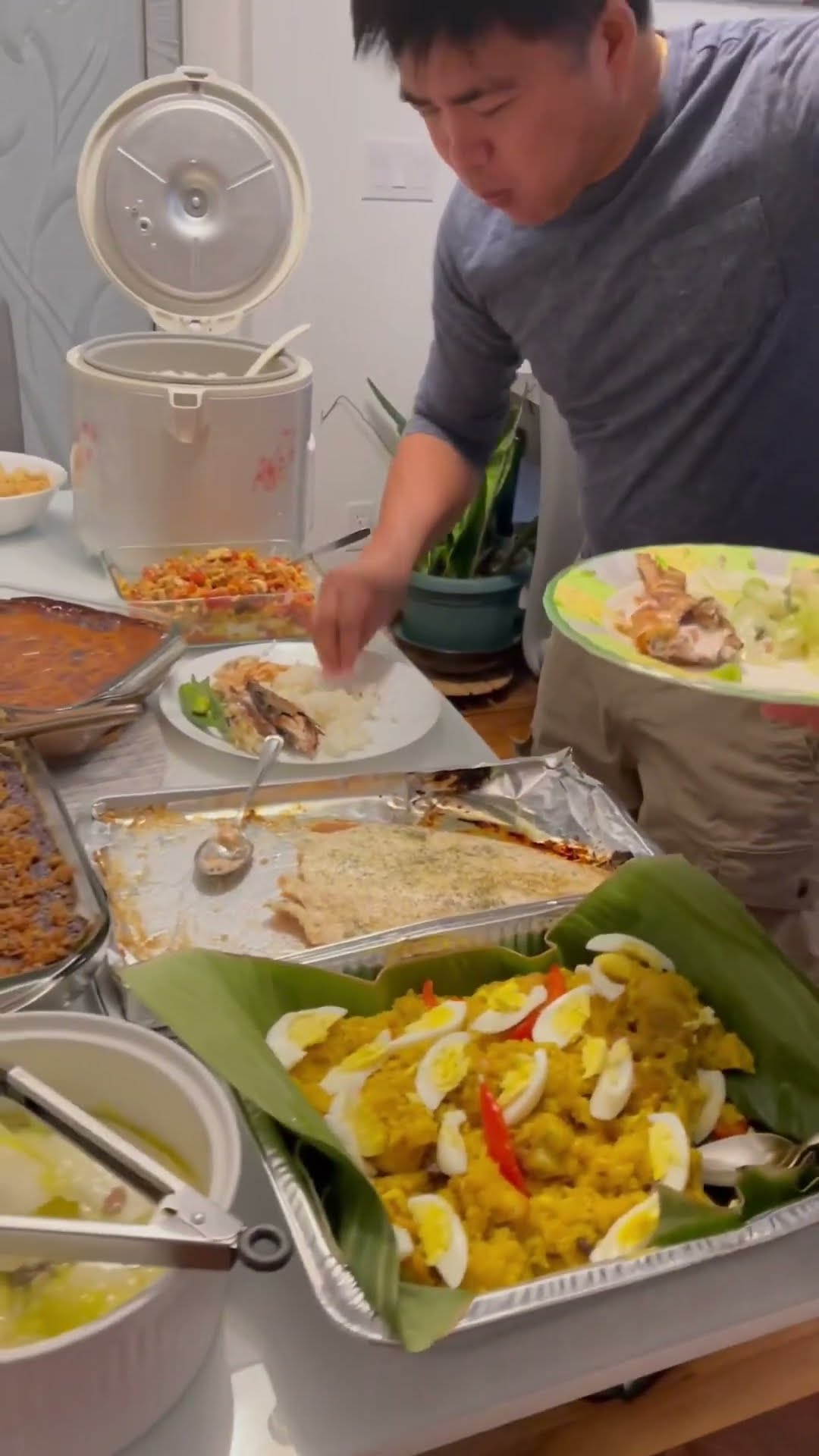 Joey’s Hungry heheje - YouTube