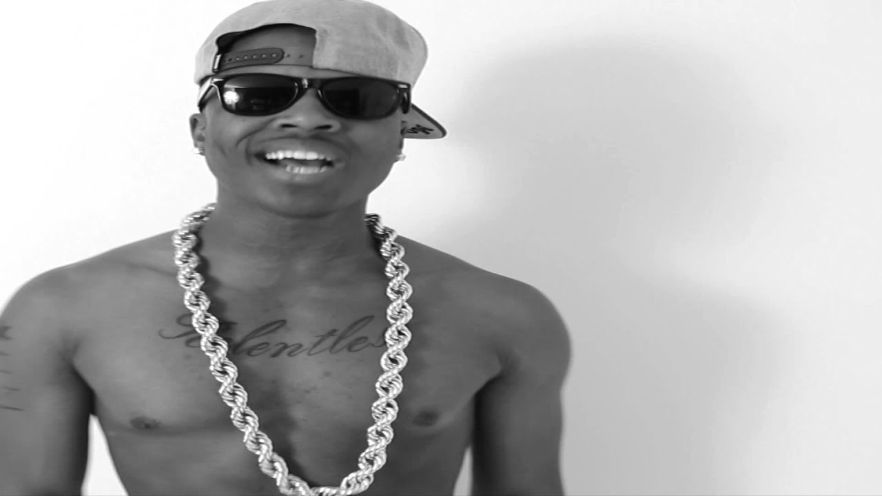 "EMBRACE MY SWAG" OFFICIAL VIDEO B-LEE FT YOUNG MAC-G - YouTube