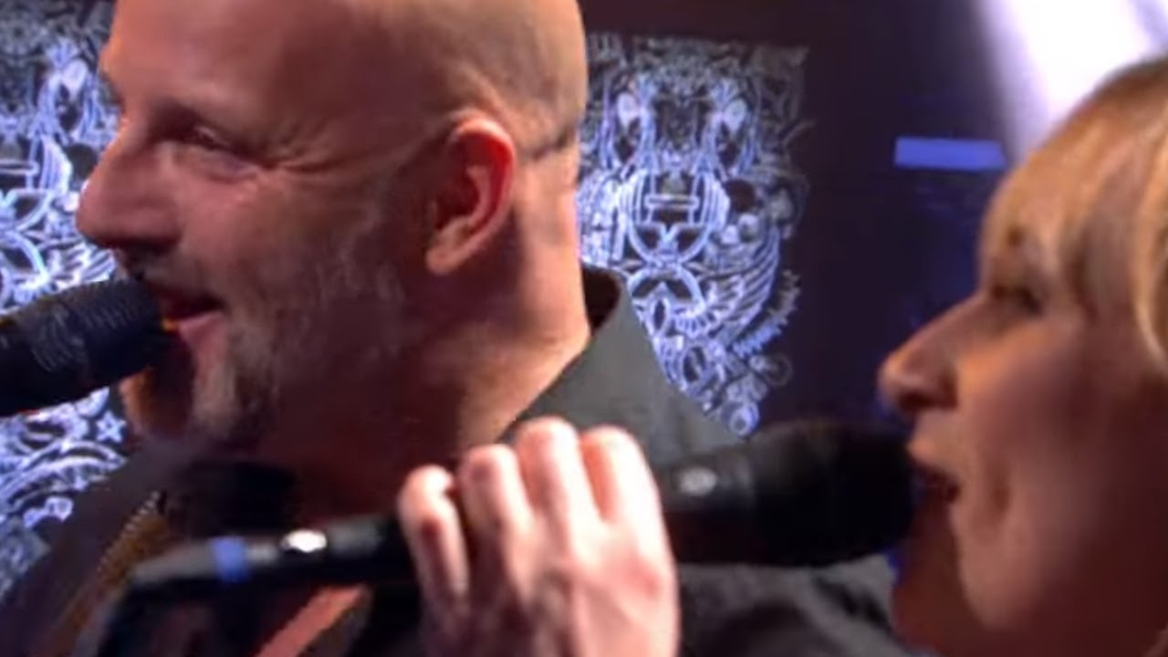 BLØF met Geike Arnaert - Zoutelande (minuut) - YouTube