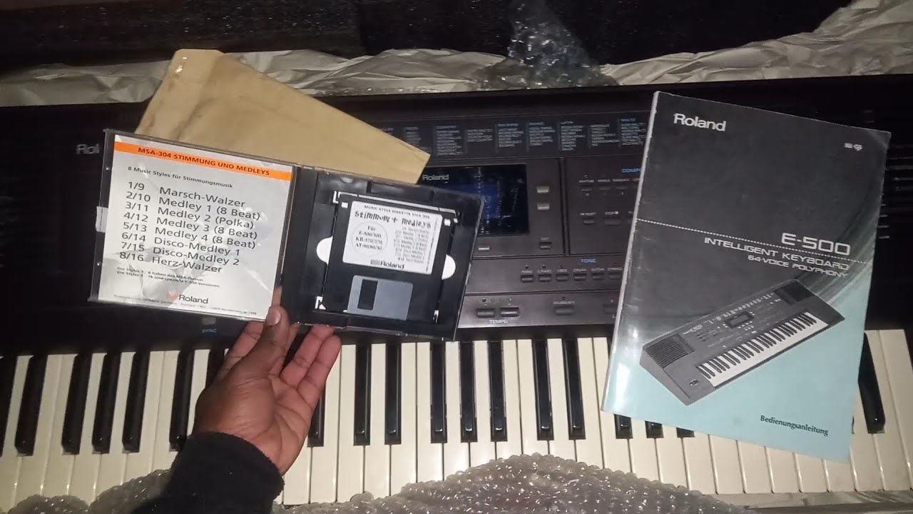 Roland E500 on sale R22800 | I'm in Durban for collection.whatsapp me ...