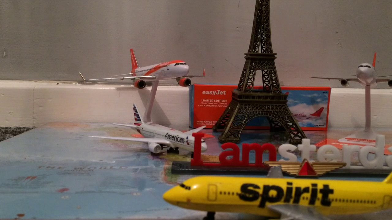 Aircraft Model Review #4: EasyJet 320 & 737-2, American Airlines 767 ...