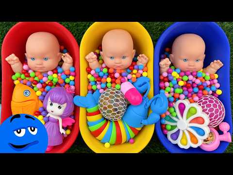 Baby Dolls Playing Colorful Balls & Rainbow Beads with Toys Video | 149 | Ghentalin