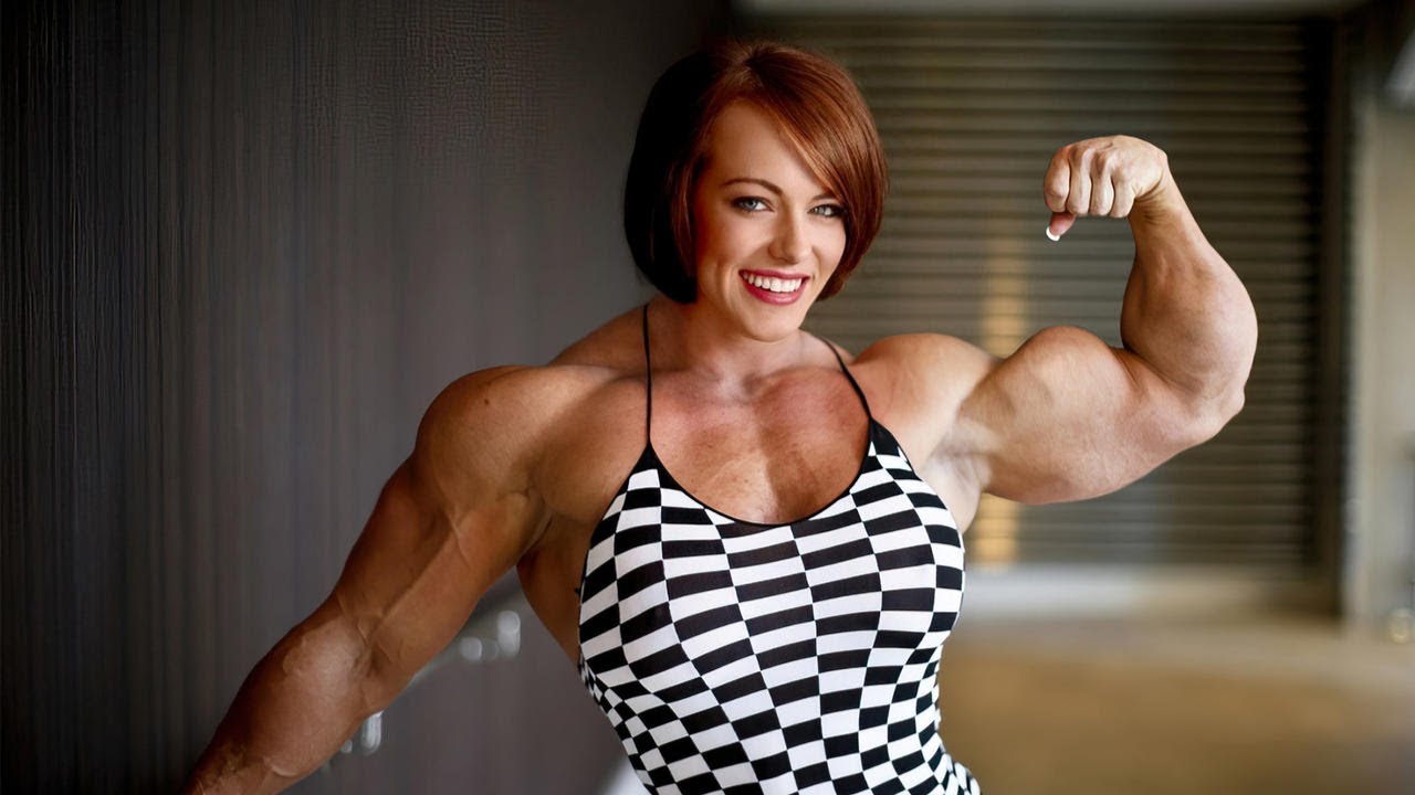 FEMALE BODYBUILDER | KELLI , POWERLIFTER , STRONG WOMAN - YouTube