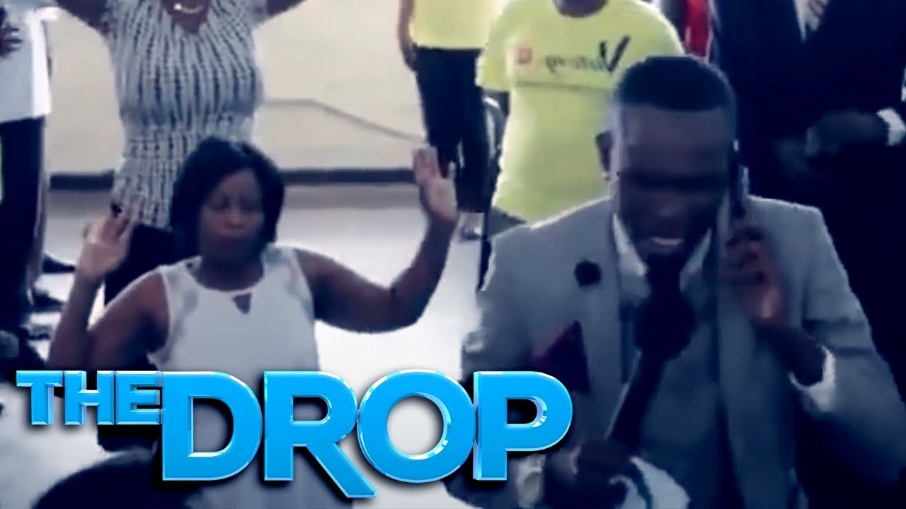 Pastor Talks to ‘God’ on Phone During Service | All Def - YouTube