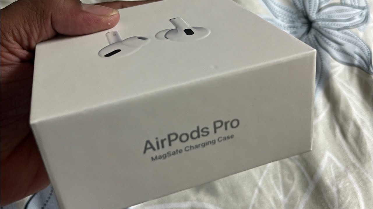 Apple AirPods Pro unboxing - YouTube