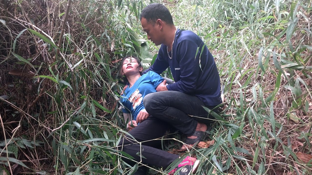 The kind man saved me from falling and took me home - triệu chiều build ...