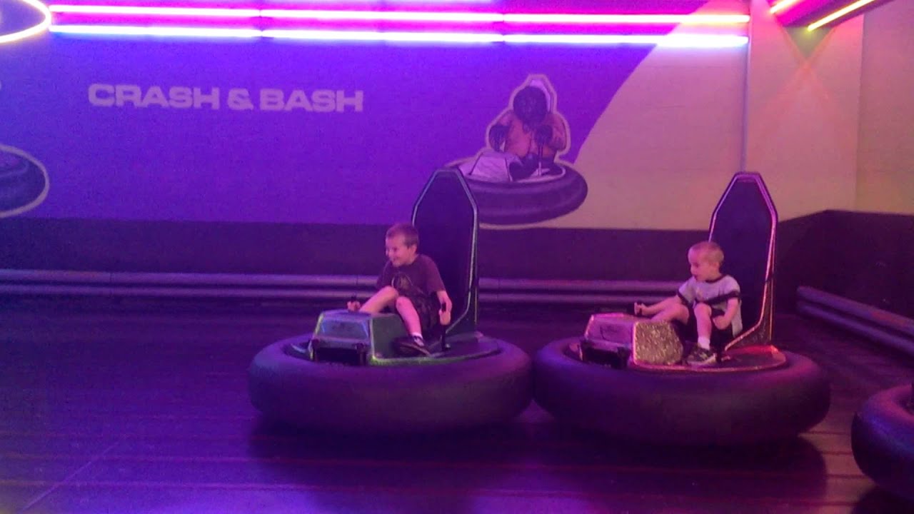 Bumper car fail - YouTube