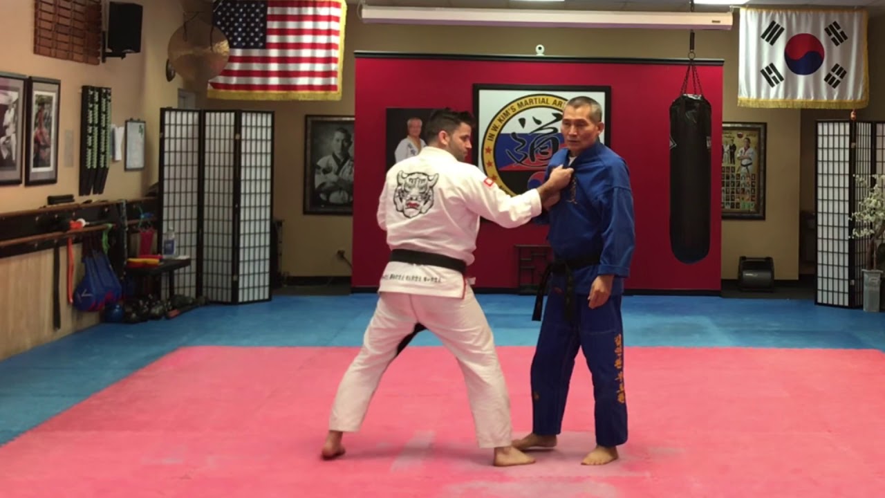 Chest grab defense / choke and arm bar - YouTube