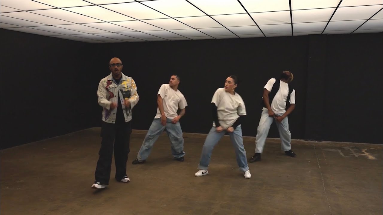 JeRonelle - Alone (Official Dance Visualizer II) - YouTube