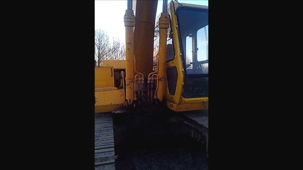 John Deere 490 Excavator (Part 1) - YouTube