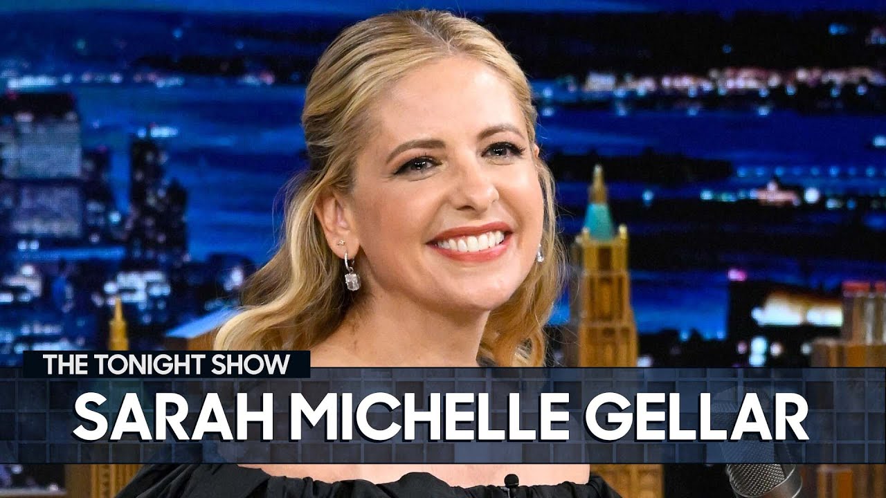 Sarah Michelle Gellar Confirms Dolly Parton Was a Secret Producer of ...