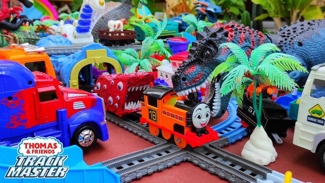 Kereta Api Thomas Hantu Laba-laba, Perahu, Truk Oleng, Dinosaurus ...