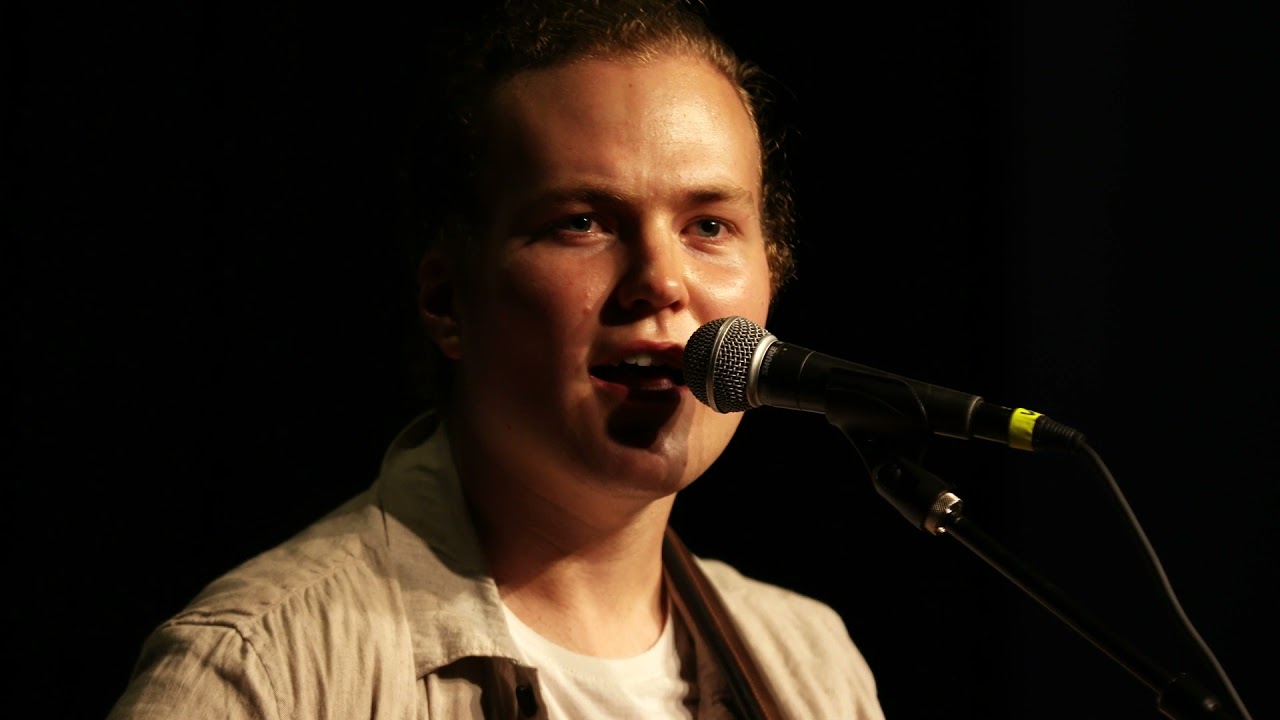 Sam Robbins : New Folk Winner @ KFF 2021 - YouTube
