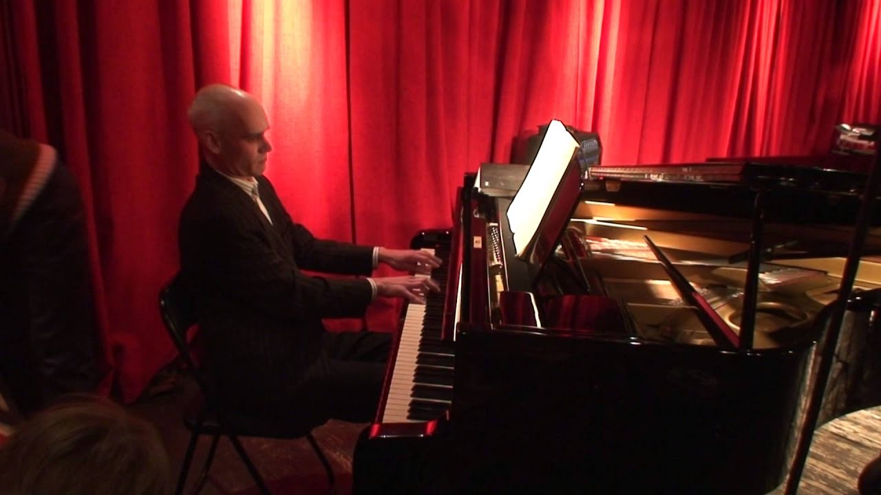 Siim Poll esitab Schubertit - 30.10.2011 - YouTube