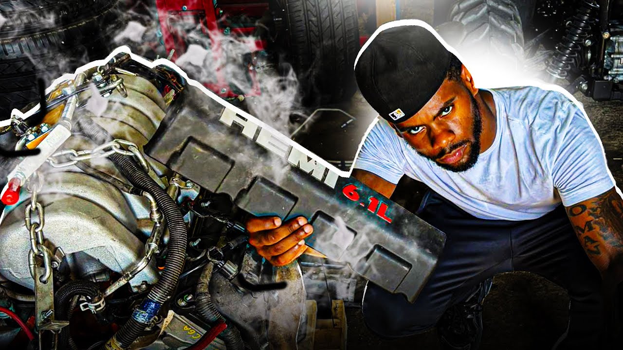 DID I BUY A BROKEN SRT ENGINE!? *RARE SRT8 ENGINE* - YouTube