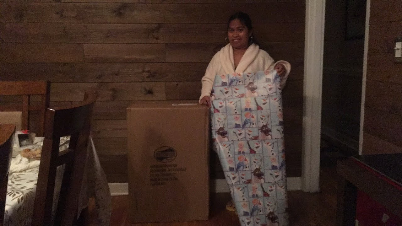 Wrapping Big Christmas Presents!🎁🎁🎁 - YouTube