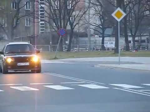 bmw e30 egzoz patlatma