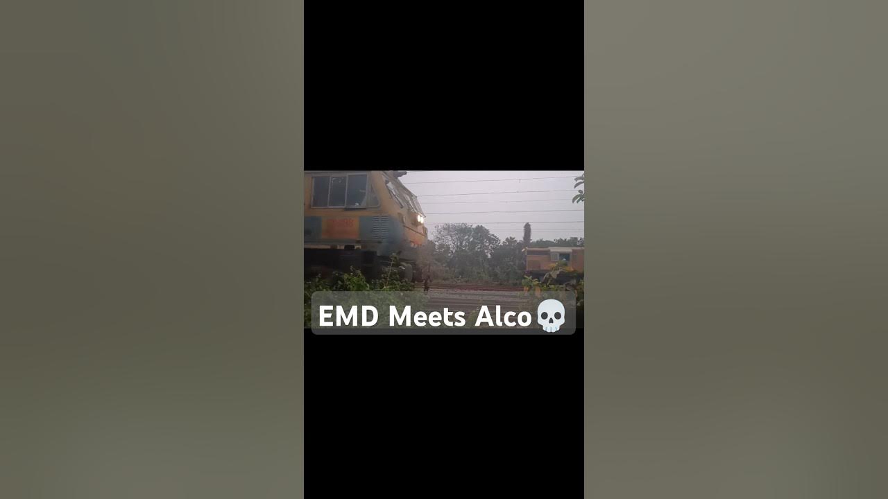 EMD Locomotive Meets Alco Locomotive🗿 || WDG4D meets WDM3a ||Old Generation vs New Generation ...