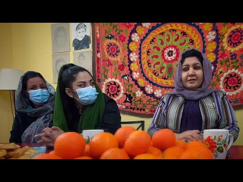 Via dall'Afghanistan: progetti e speranze delle donne scampate al ...