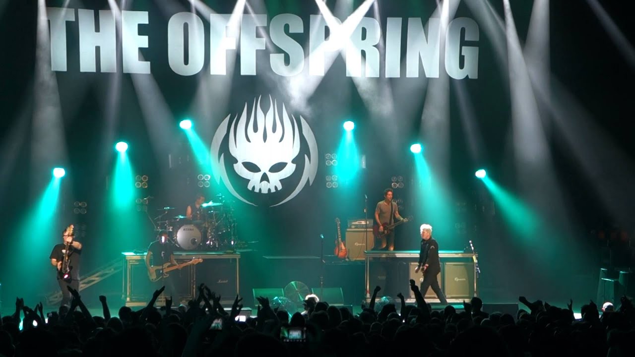 The Offspring - Hit That (London, 2015.08.26) - YouTube