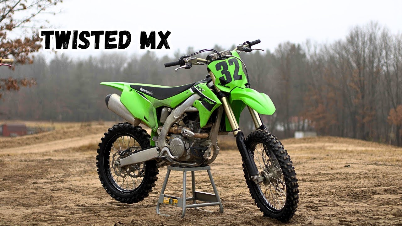 TWISTED MX MUD RACE (RD10 MSCS) - YouTube