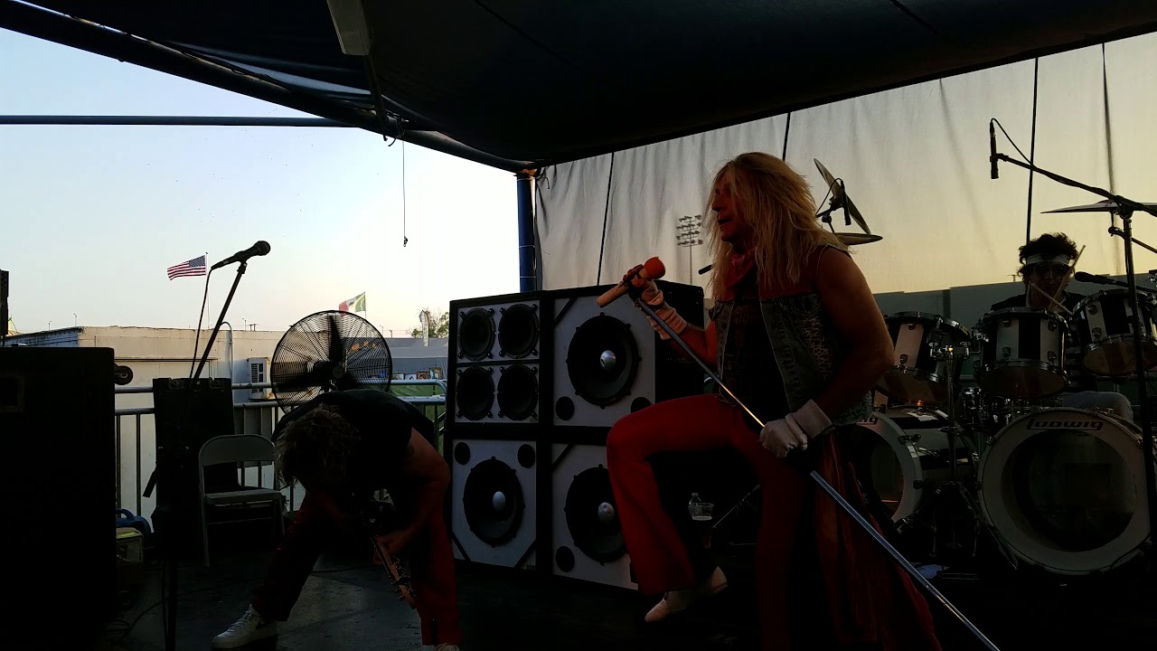 FAN HALEN TRIBUTE VAN HALEN(1) - YouTube