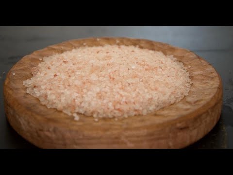 Carving a Salt Cellar - YouTube
