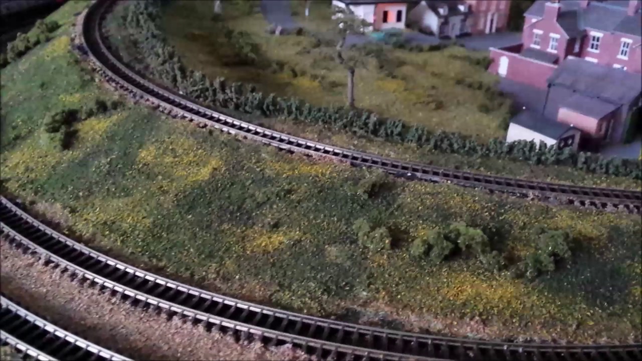 Dapol ND053 Class 66 diesel 66578 in Freightliner livery D02068 - YouTube