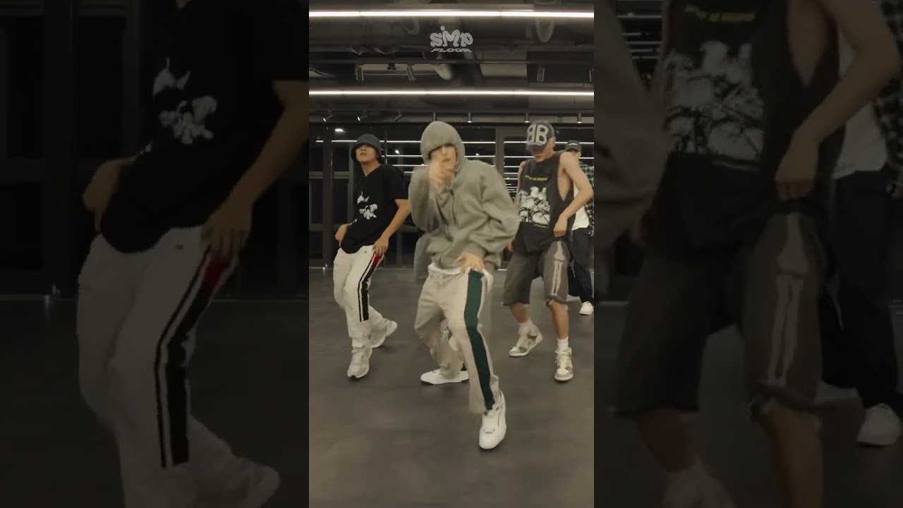 NCT 127 엔시티 127 ‘질주 (2 Baddies)’ Dance Practice (MARK Highlight) - YouTube
