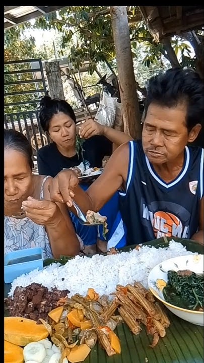 mukbang bigyan daw ni tatay Ng ulam si nanay - YouTube